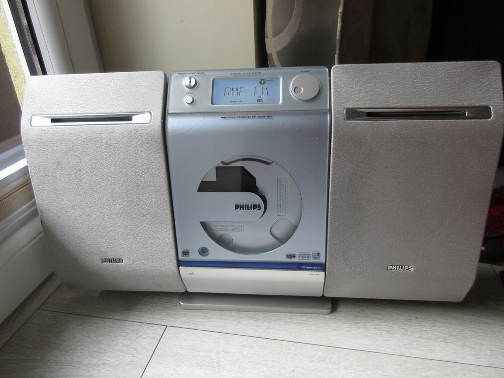 MINI WIEŻA PHILIPS MCM 275 MP3,CD,RADIO,PILOT,USB - 13569742888 ...