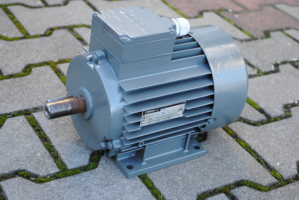 Silnik elektryczny 1.1kw. 930obr./min.. - 13143957258 - oficjalne archiwum Allegro