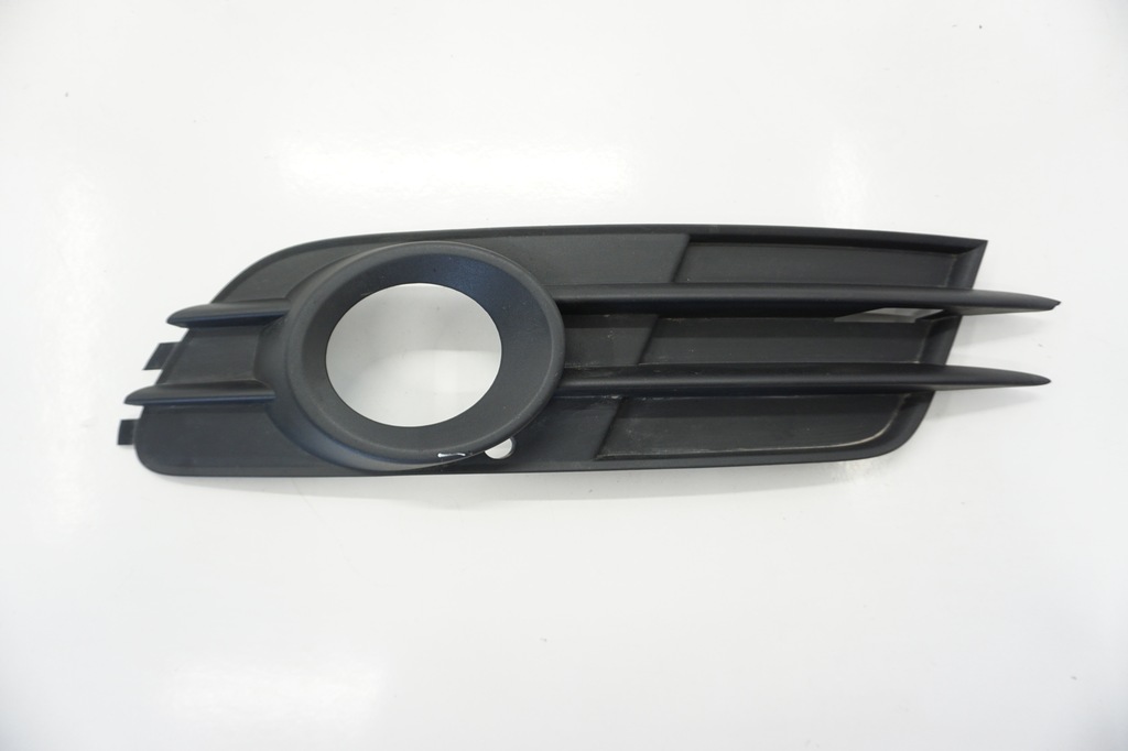 AUDI A6 C7 KRATKA ZDERZAKA PRAWA 4G0807682A - 12593979840 - oficjalne ...