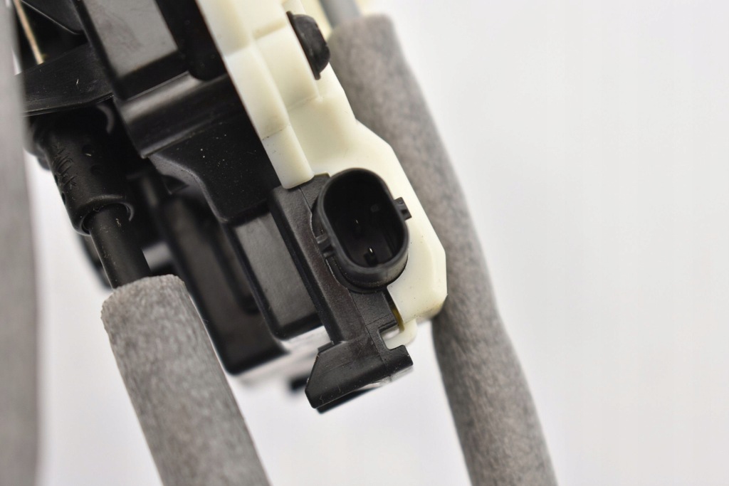 ZAMEK DRZWI PRZESUWNYCH PRAWY BOK VITO W447 - 12401664023 - oficjalne ...