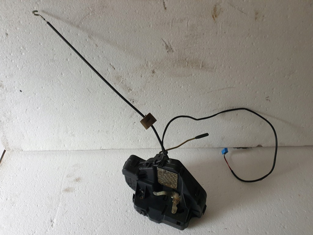 ZAMEK DRZWI LEWY TYLNY MERCEDES W211 KOMBI - 13329301521 - oficjalne ...