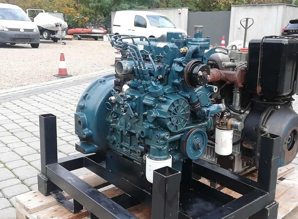 SILNIK ISEKI E3AE1 1,296L - 12733074919 - oficjalne archiwum Allegro