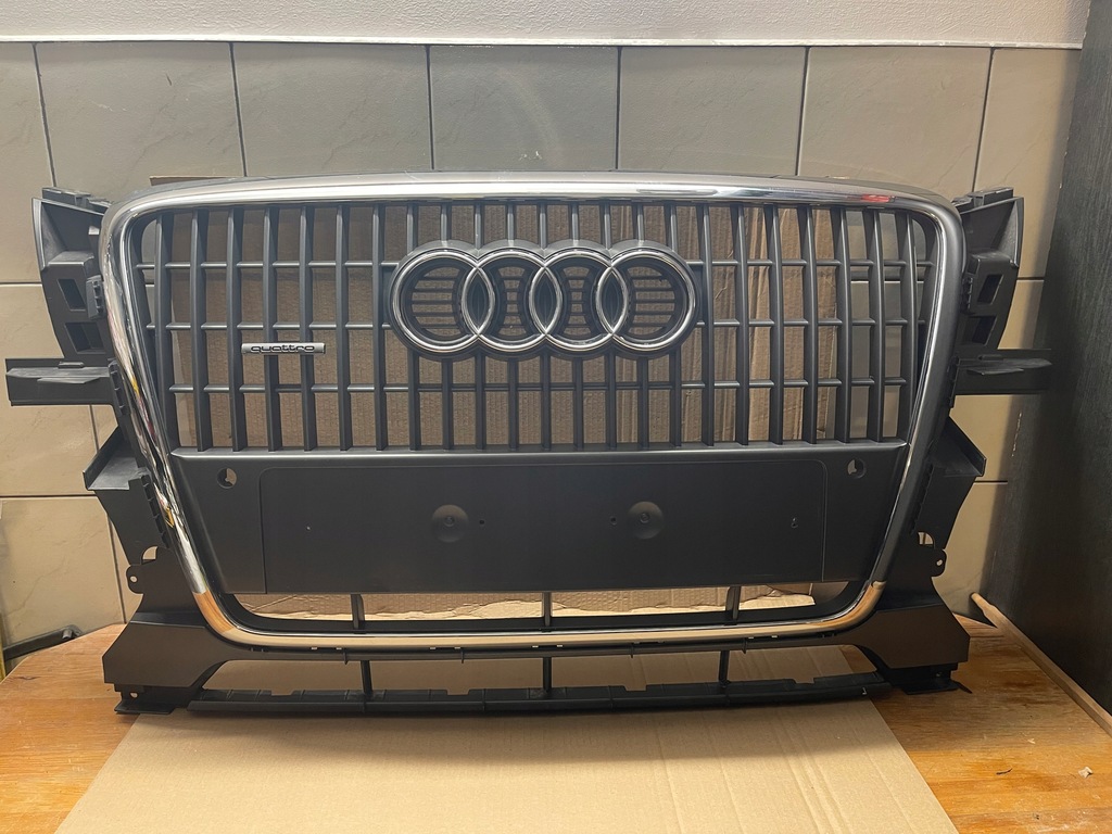 Audi Q5 08-12 grill atrapa oryginał 8R0853651 - 11548304414 - oficjalne ...