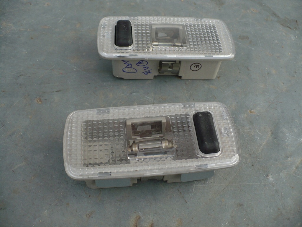 NISSAN QASHQAI J11 LAMPKA PODSUFITKI TYLNA LEWA - 12786558262 - oficjalne archiwum Allegro