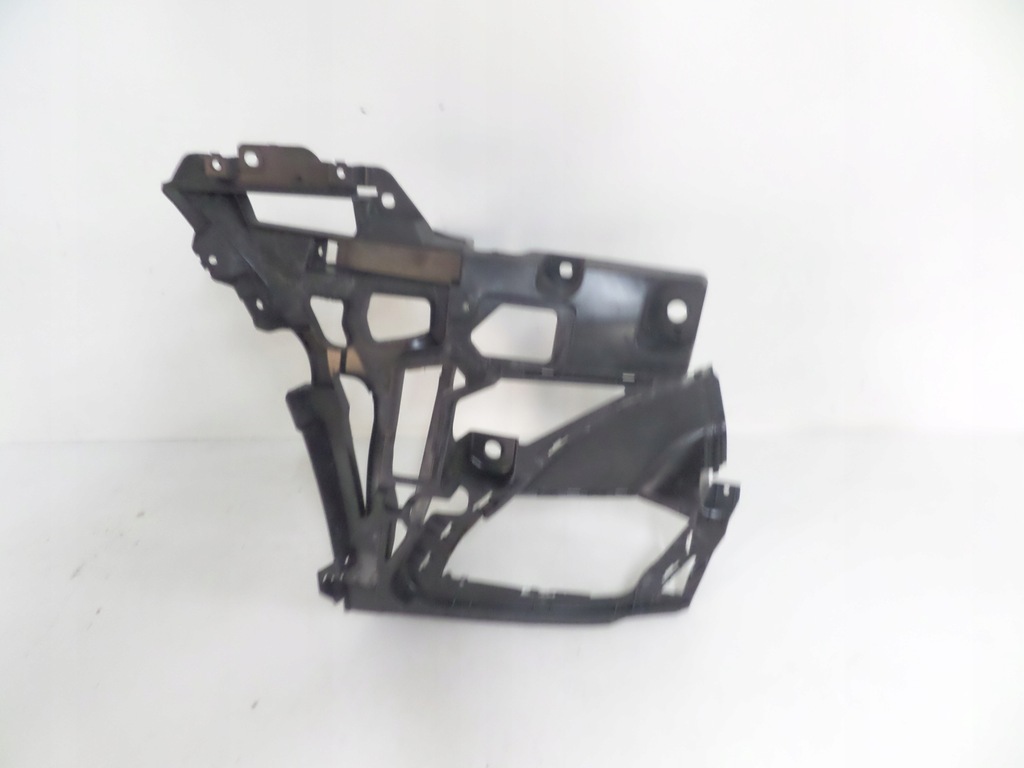 Mocowanie ślizg lewy tył PORSCHE 911 992 TURBO - 8521838732 - oficjalne ...