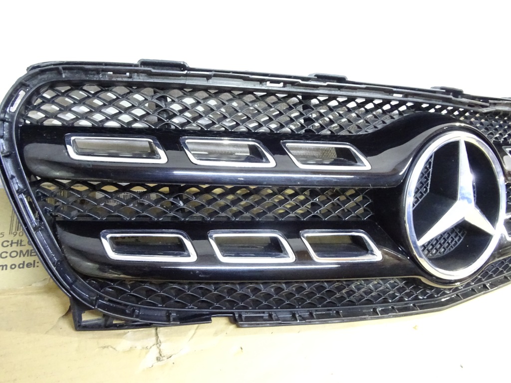 Grill Mercedes GLA Lift X156 W156 A 1568880400 - 8705375633 - oficjalne ...