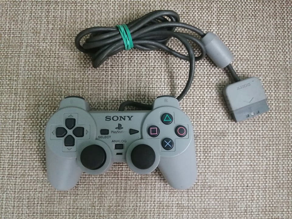 ORYGINALNY PAD PS2 SONY DUALSHOCK SZARY - 11666240351 - oficjalne ...