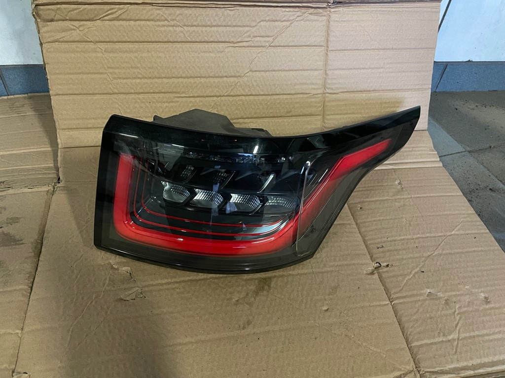 RANGE ROVER SPORT II L494 LIFT LAMPA TYŁ TYLNA PRAWA - 14752590322 ...