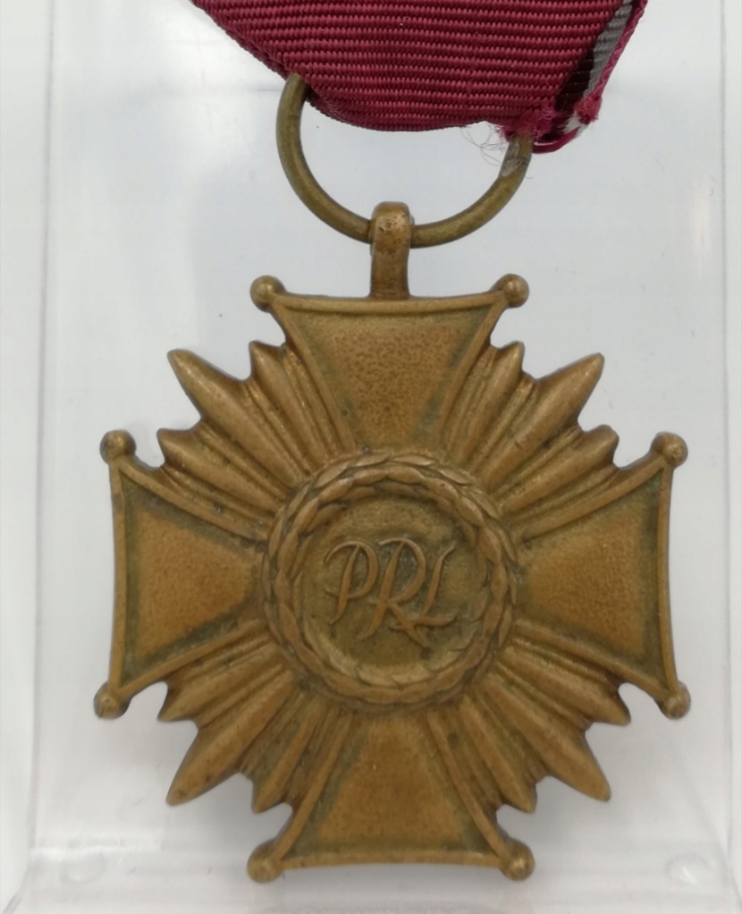 Stary medal odznaczenie Brązowy Krzyż Zasługi PRL - 14054132381 - oficjalne archiwum Allegro