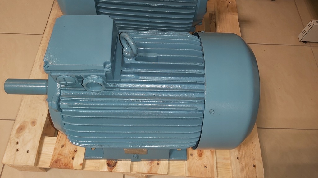 Silnik elektryczny 15kW 1460obr. INDUKTA SI160L-4 - 11407993379 - oficjalne archiwum Allegro