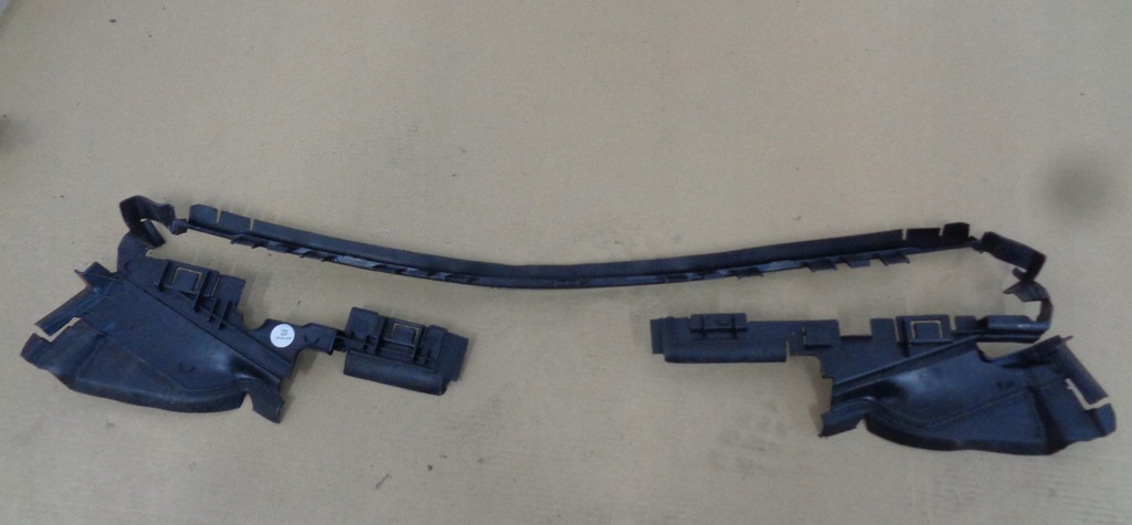 KIEROWNICA POWIETRZA MERCEDES W204 NOWA ORYGINALNA - 11924764715 ...