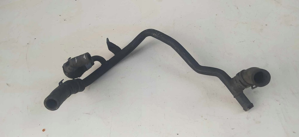 VW AUDI PRZEWÓD RURA WODY OE 04L121064T - 14466651921 - oficjalne ...