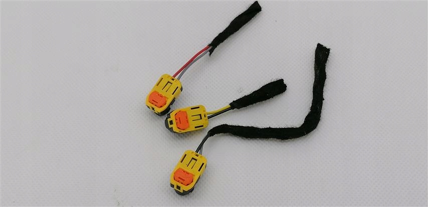 AUDI VW SEAT SKODA KOSTKA WTYCZKA AIRBAG 4G0972562 - 8817482366 ...