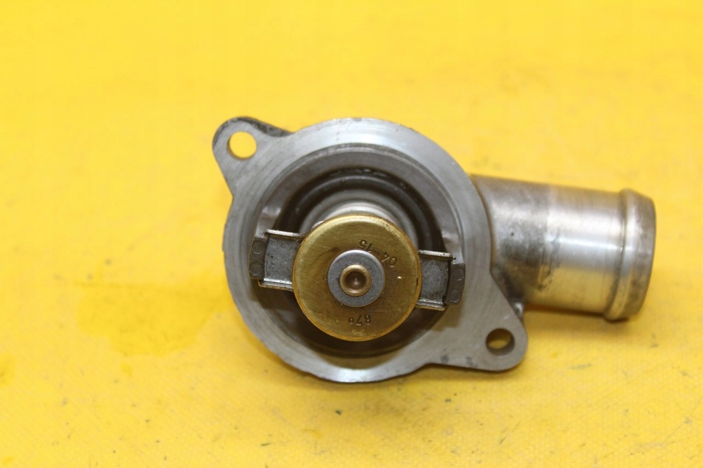 OBUDOWA TERMOSTATU VW T5 2.5 TDI 070121114 - 7897505694 - oficjalne ...