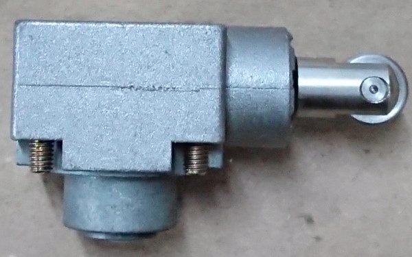 Wyłącznik krańcowy Telemecanique ZCK-E65 głowica - 11910956090 ...