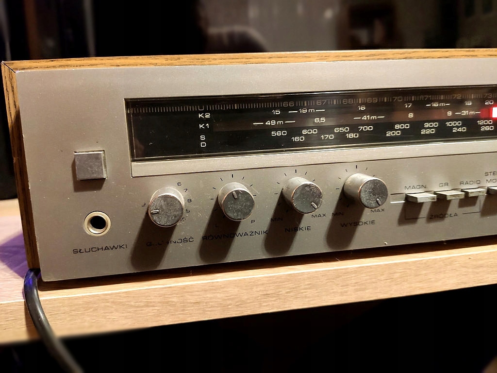 Amplituner UNITRA Diora AIDA AWS 105 - 13184586960 - oficjalne archiwum Allegro