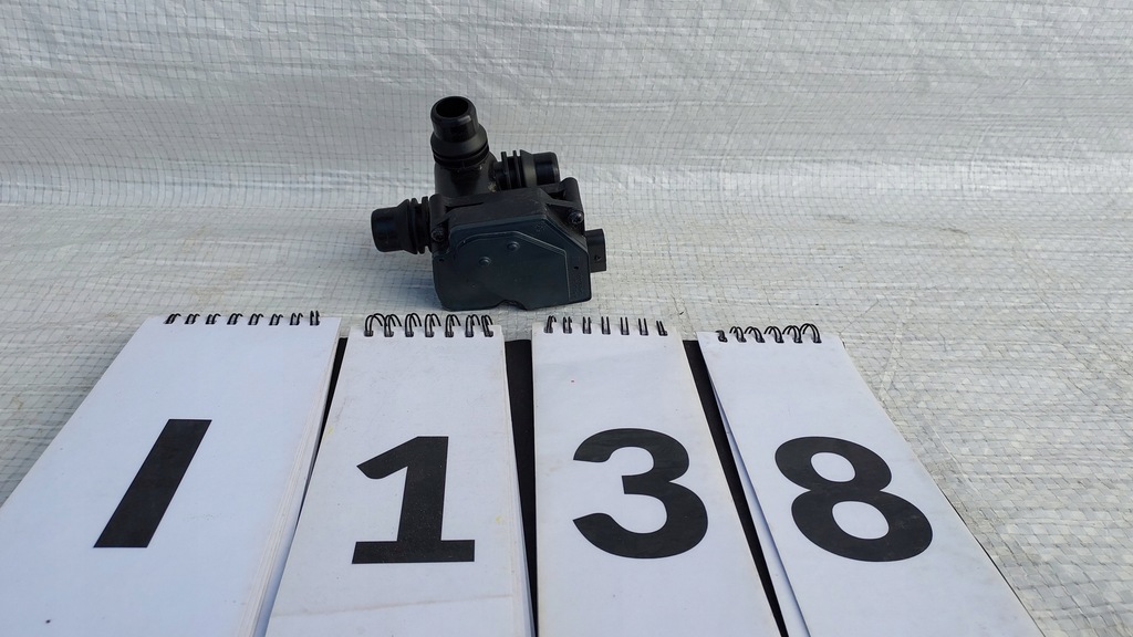 MERCEDES W177 A-KLASA ZAWÓR WODY PRZEŁĄCZAJĄCY - 13489709307 ...