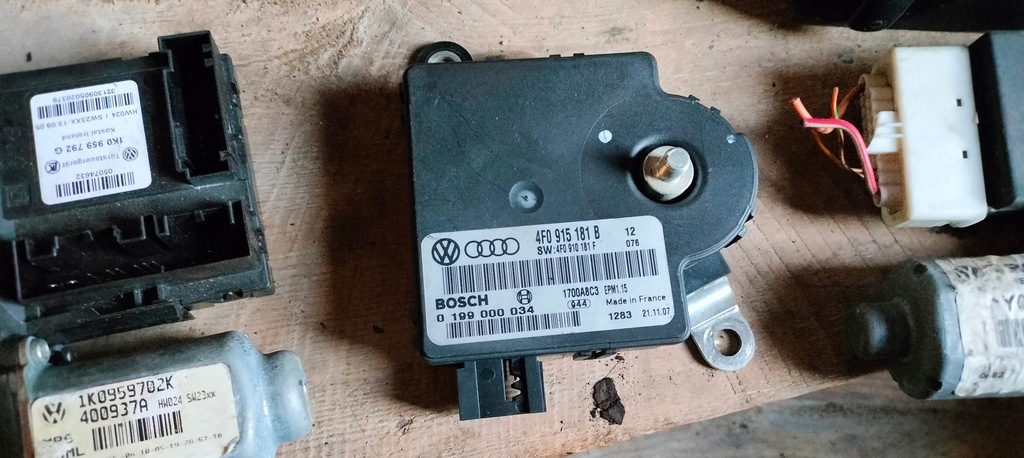 MODUŁ NAPIĘCIA AKUMULATORA AUDI A6 C6 4F0915181B - 13831553397 - oficjalne archiwum Allegro
