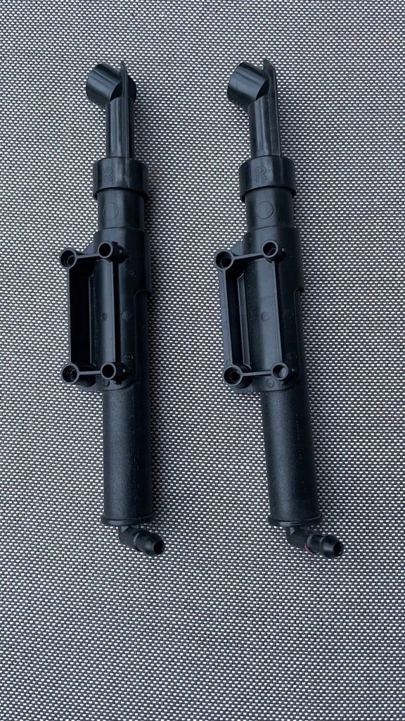 VOLVO XC60 SPRYSKIWACZ LAMPY PRAWY ORYG. 2013-17 - 13161614957 ...