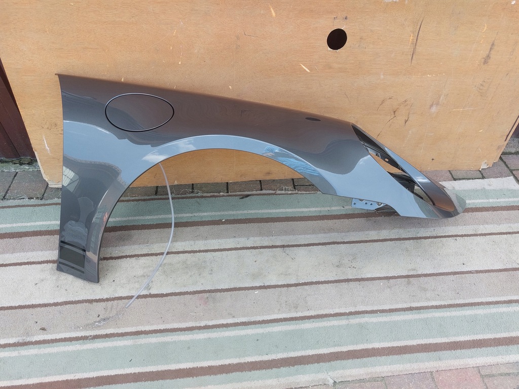 BŁOTNIK PRAWY PRZÓD PORSCHE 911 992 GT3 22R M7S - 14552291212 ...