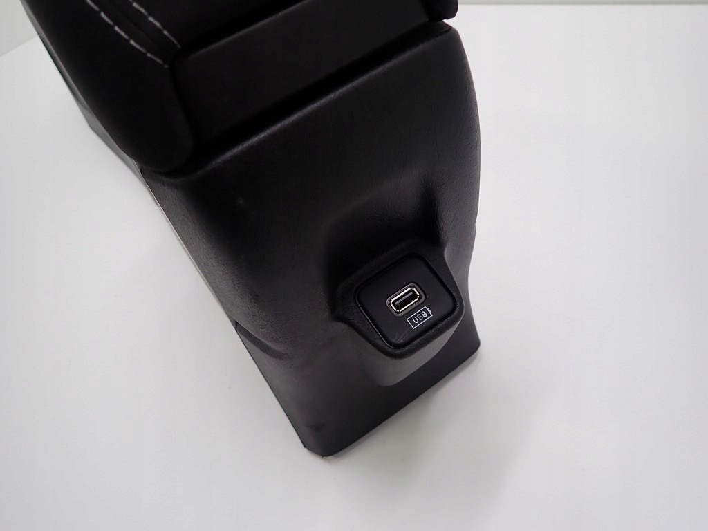 Купить ТУННЕЛЬНЫЙ ПОДЛОКОТНИК USB-ЗАРЯДКА ЕВРО FIAT TIPO II: отзывы ...