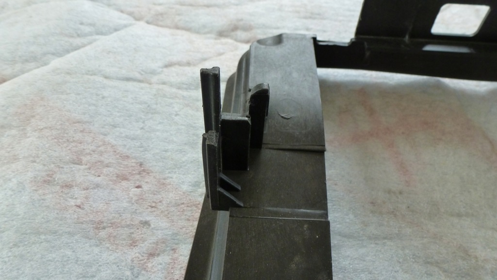 RENAULT MEGANE IV KIEROWNICA POWIETRZA 215549820R - 11605450220 ...