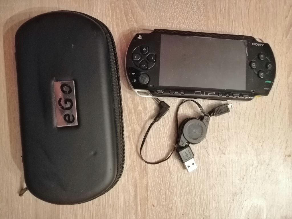 Konsola Sony PSP 1003 fat - 13243538935 - oficjalne archiwum Allegro