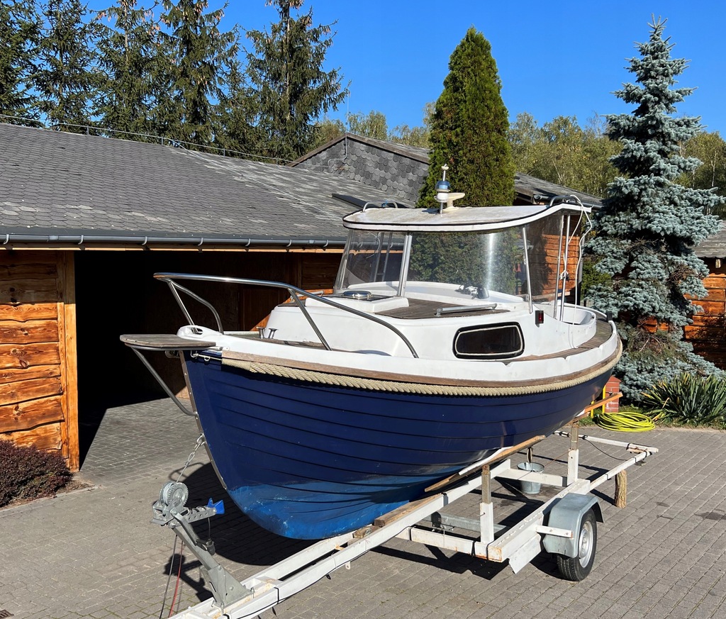 Łódka / Łódź motorowa 12KM wymiary: 6m na 2,5m - 12724974700 ...