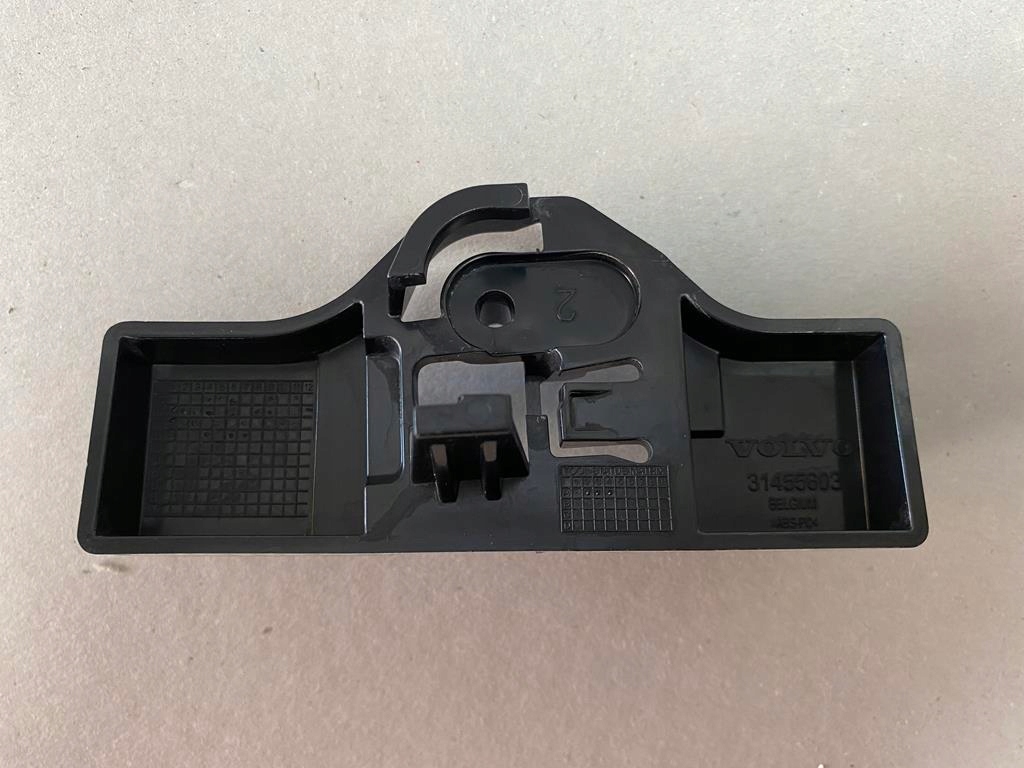 VOLVO S90 V90 ŚLIZG MOCOWANIE WSPORNIK ZDERZAKA - 9624558884 ...