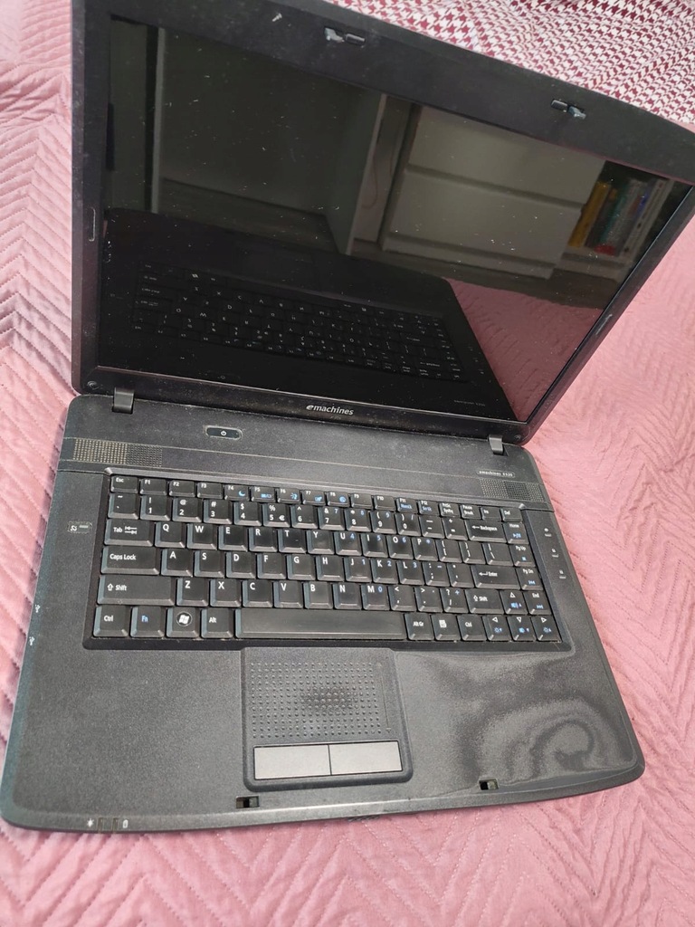 Laptop Emachines E520 series - 14616367588 - oficjalne archiwum Allegro