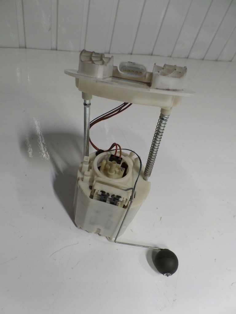 CHRYSLER 300C 3.5 V6 POMPA PALIWA 04578218AD - 13158163843 - oficjalne ...