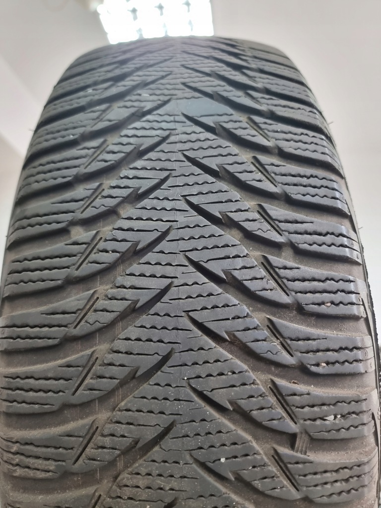 Opony ZIMOWE 205 60 16 Goodyear Ultra Grip 8 92H - 12038572044 - oficjalne archiwum Allegro