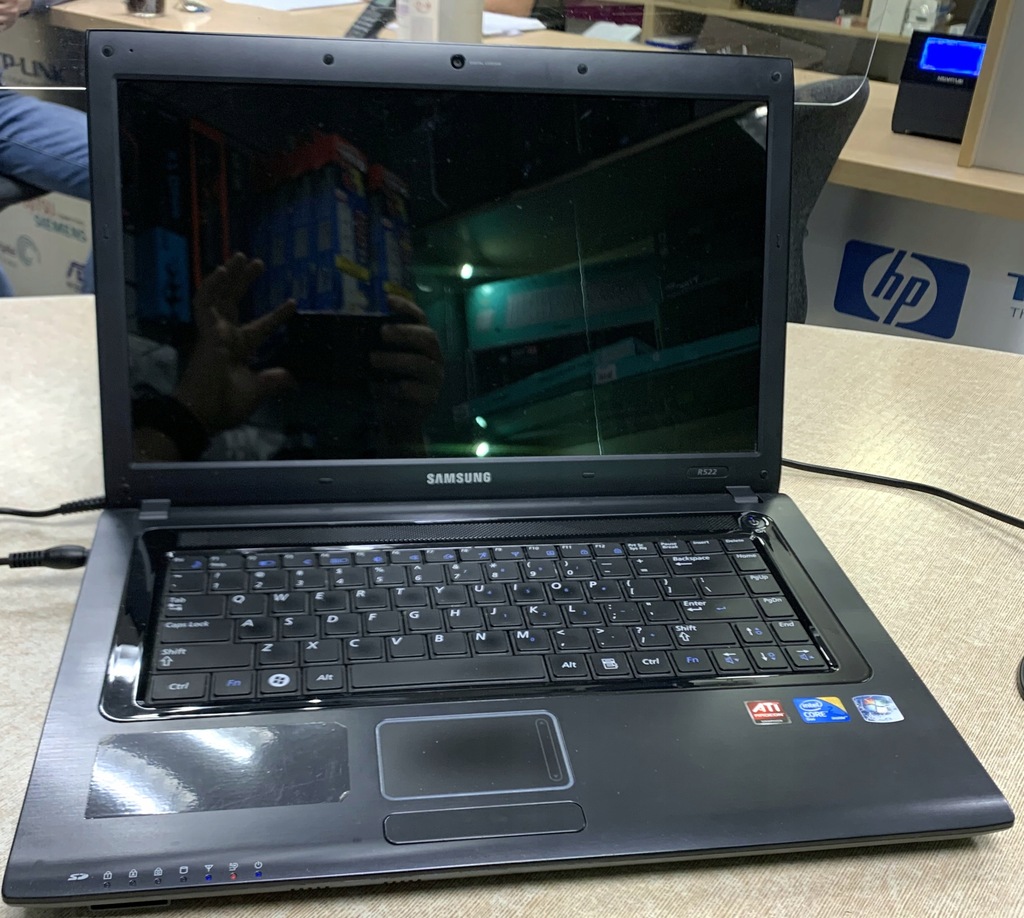 Laptop SAMSUNG NP-R522H C2D/3GBRAM/NOHDD USZK. - 10212046046 ...