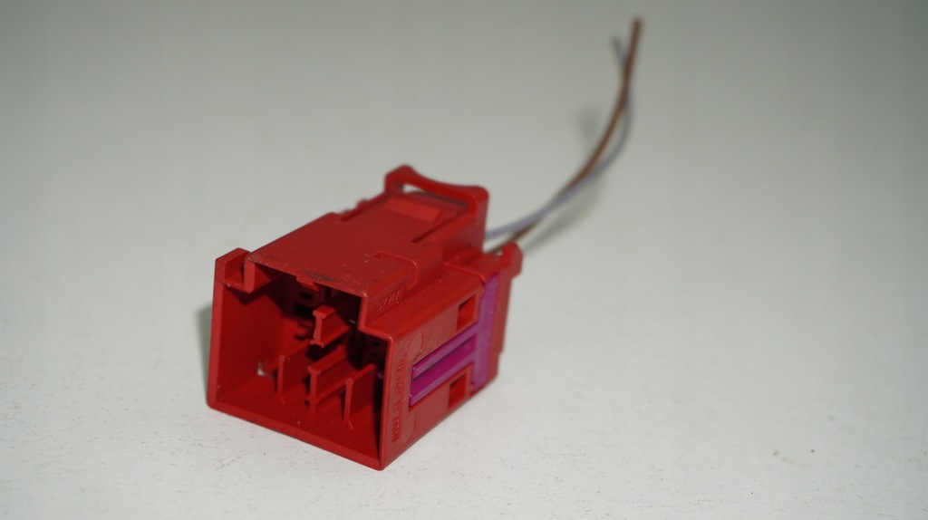 AUDI VOLKSWAGEN SEAT SKODA wtyczka kostka złącze 4F0937743B ...
