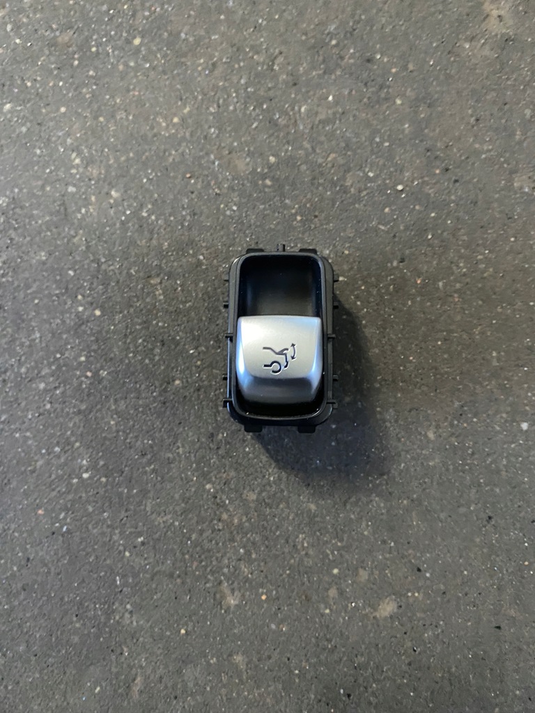 MERCEDES C 205 PRZEŁĄCZNIK KLAPY 2059051713 - 11859889466 - oficjalne ...