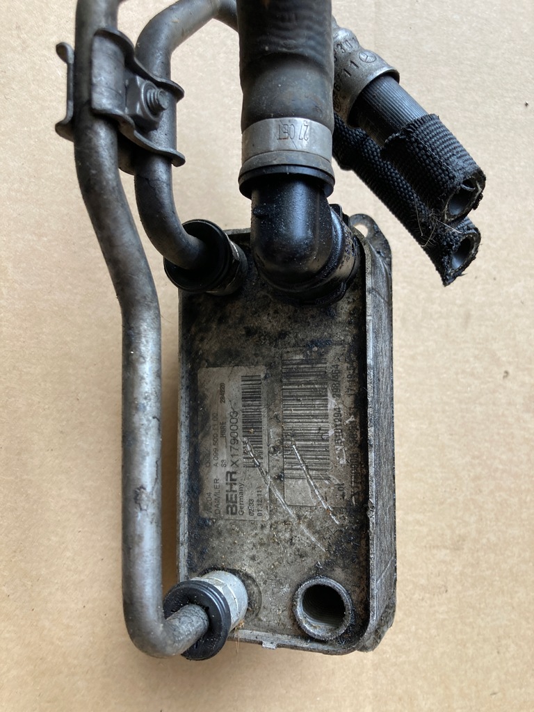 MERCEDES GLK X204 CHŁODNIA OLEJU A0995001100 - 12608368389 - oficjalne ...