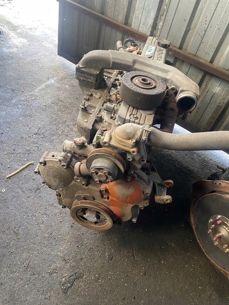 silnik wózek widłowy Toyota 13Z diesel 6cylindrowy - 12501353433 ...