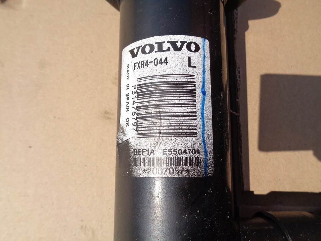 AMORTYZATOR LE+PR VOLVO S90 V90 31476798 31476797 - 11330735767 ...