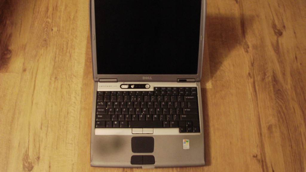 LAPTOP DELL LATITUDE D600 SPRAWNY W DOBRYM STANIE - 7900380857 ...