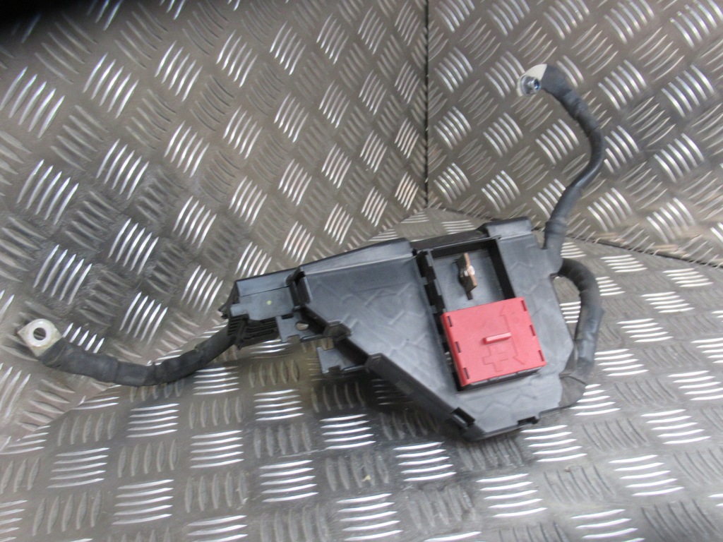 MERCEDES W205 6,3S AMG KLEMA PLUSOWA ROZDZIELACZ - 12488241570 ...