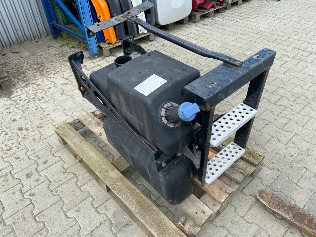 Zbiornik adblue MAN TGX TGS euro 6 - 10545927567 - oficjalne archiwum ...