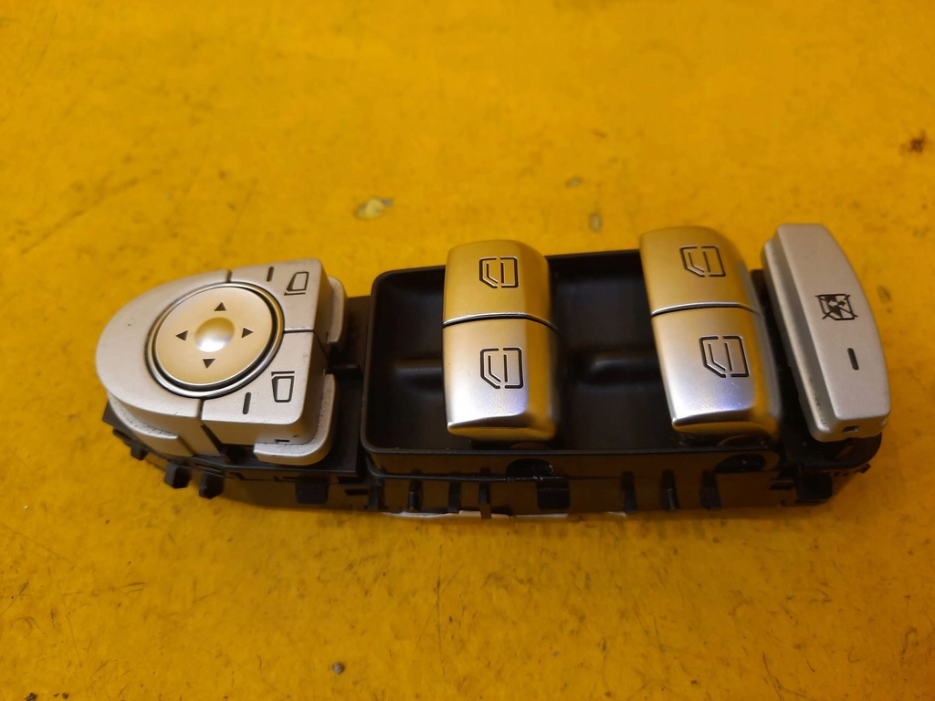 W213 PRZEŁĄCZNIK SZYB LUSTEREK A2139054703 - 12818103847 - oficjalne ...