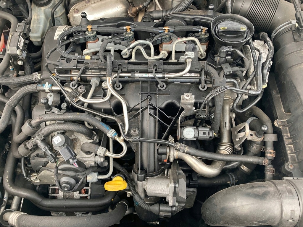 SILNIK KOMPLETNY CFF 2.0 TDI VW PASSAT B7 Q3 Q5 A3 - 13032476704 - oficjalne archiwum Allegro