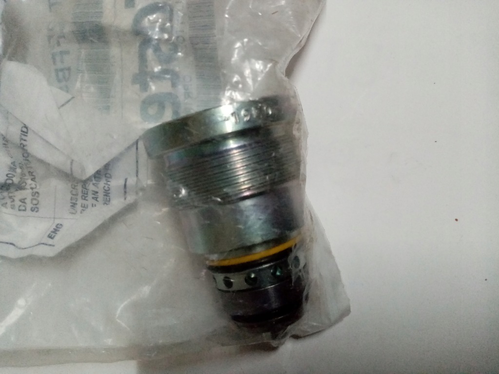 GNIAZDO JOHN DEERE AXE60983 - 11534330914 - oficjalne archiwum Allegro