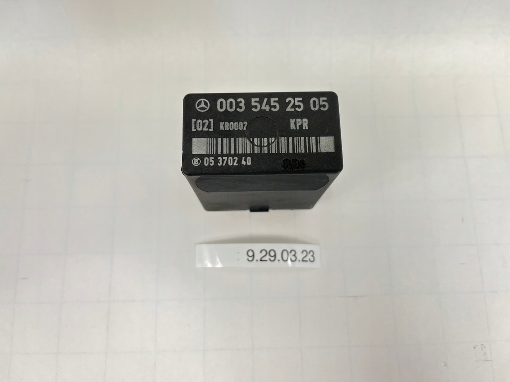 PRZEKAŹNIK POMPY PALIWA MERCEDES 0035452505 W126 - 13607393300 ...