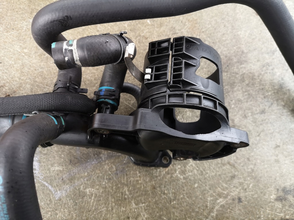 Uchwyt filtra paliwa Merc Sprinter W212 W204 W207 - 12056862477 ...