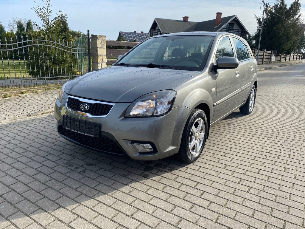KIA RIO II 1.4 16V 97 KM - 13499341683 - oficjalne archiwum Allegro