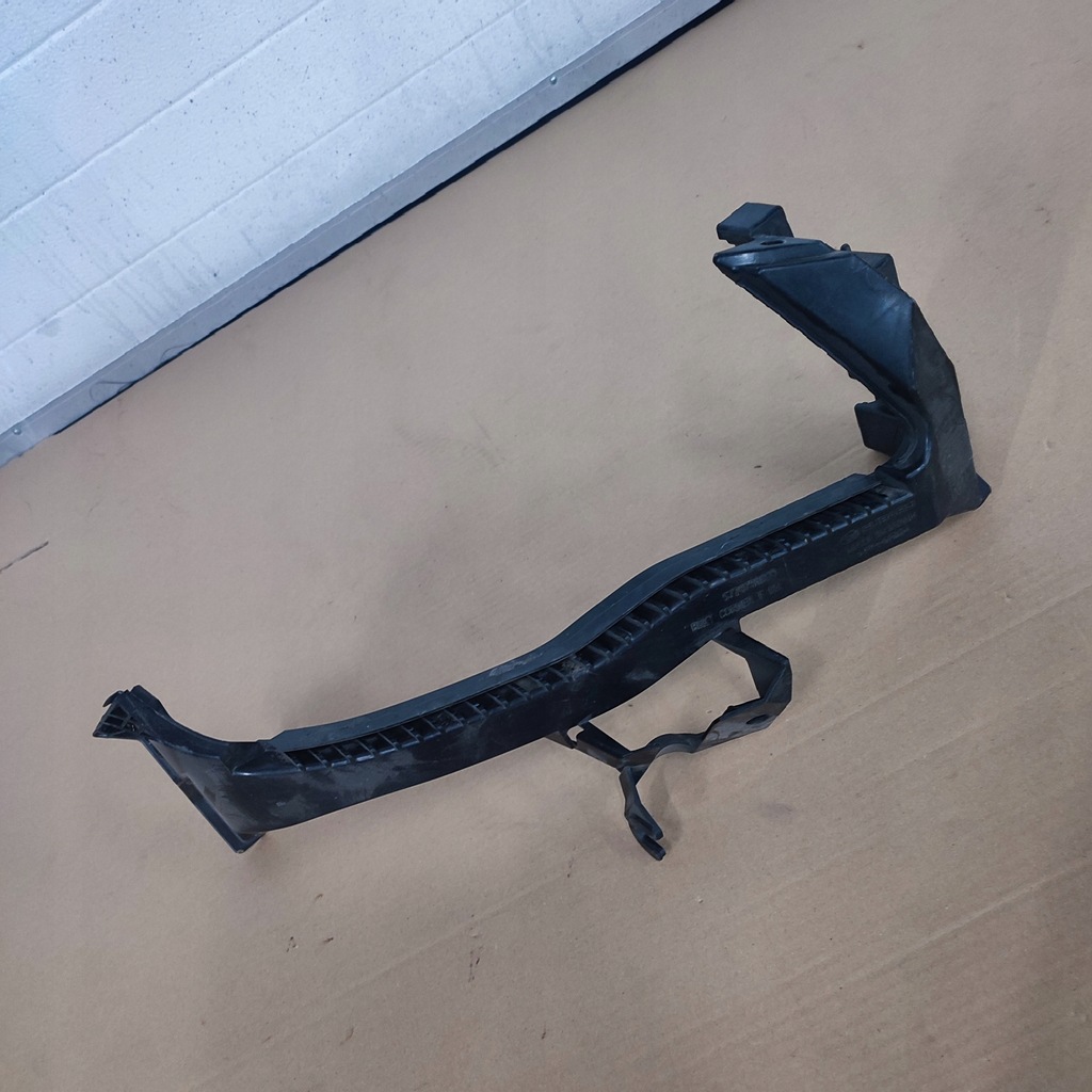 ŚLIZG LAMPY PRAWY SUBARU FORESTER IV 57707SG000 - 13104605170 ...