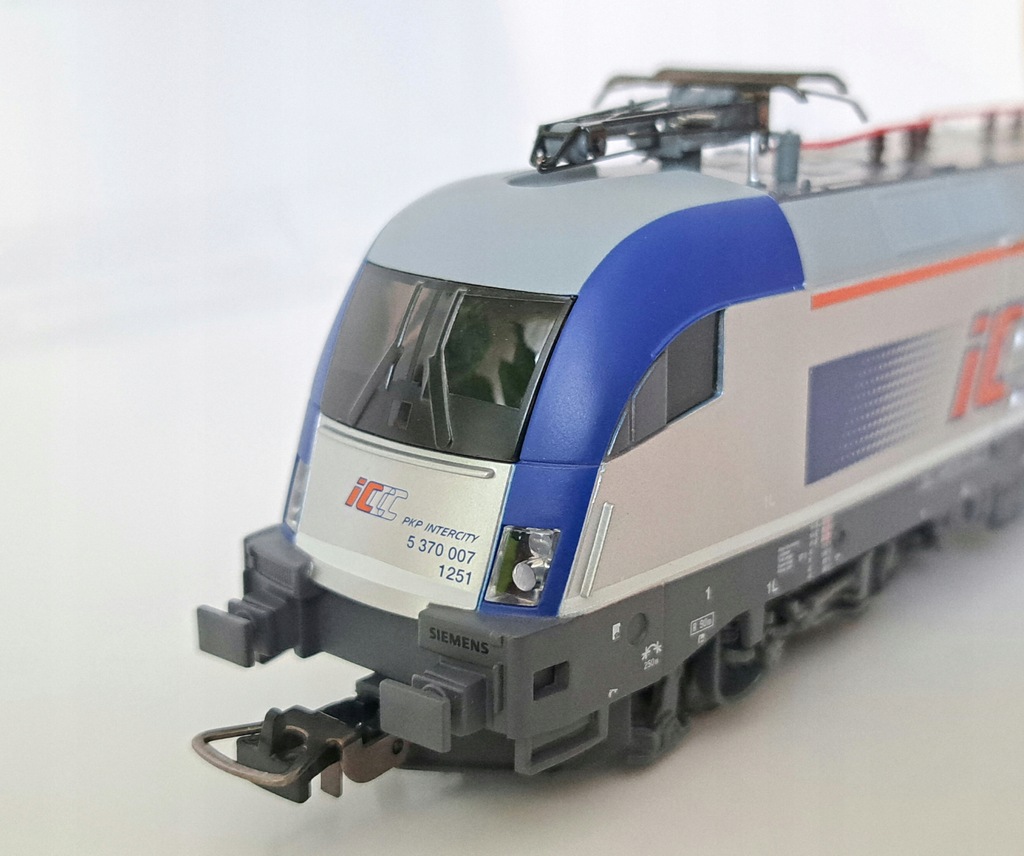 LOKOMOTYWA ELEKTRYCZNA HUSARZ PKP ICC PIKO CYFROWA - 15998379710 ...