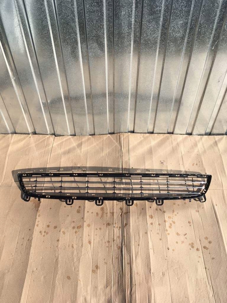 Kratka w zderzak środkowa atrapa BMW X5 f15 - 8508803716 - oficjalne ...